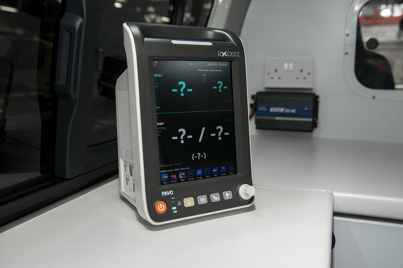 Mobile Clinic Hiace | TGS