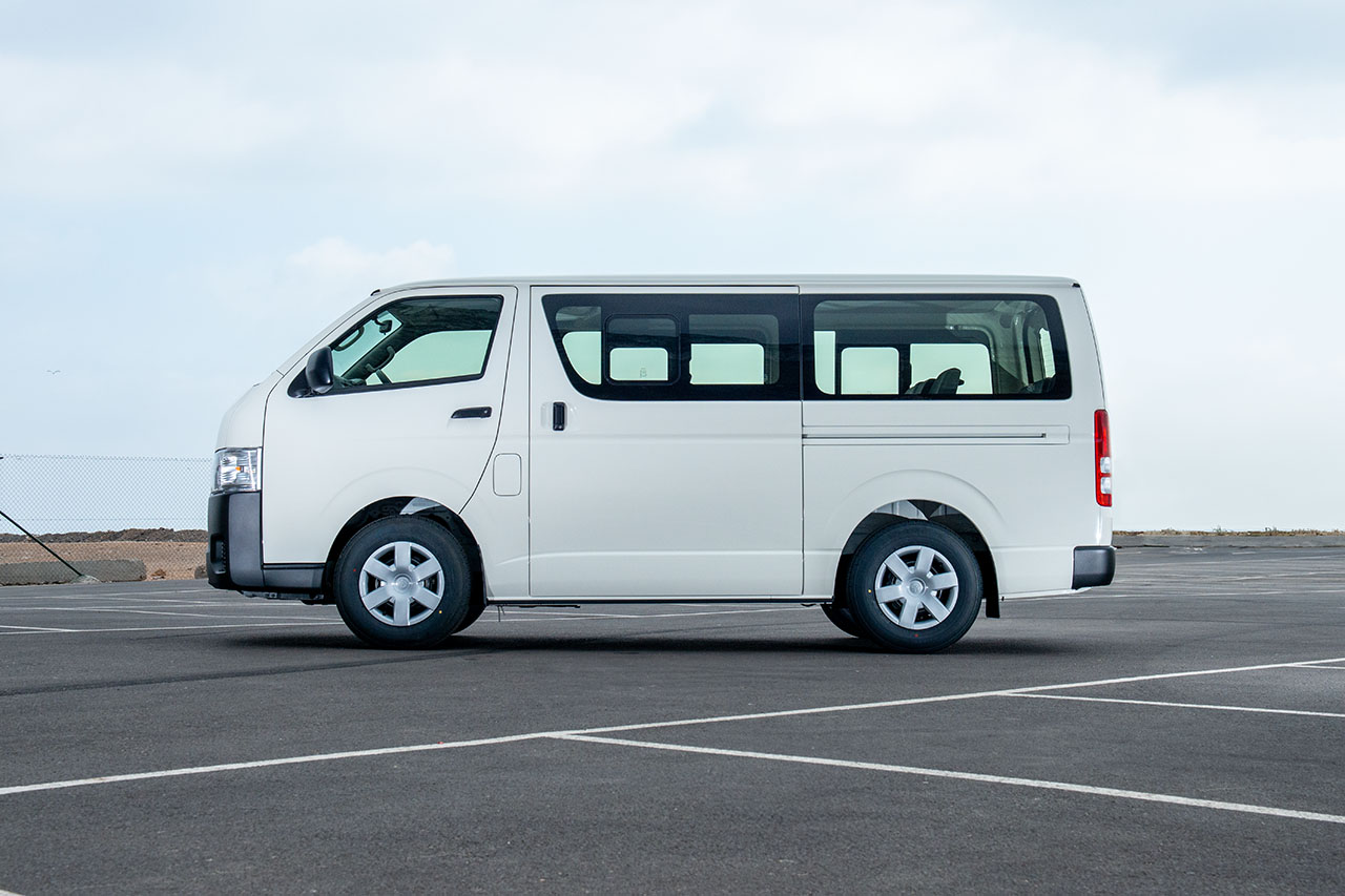 Hiace Commuter Bus| TGS