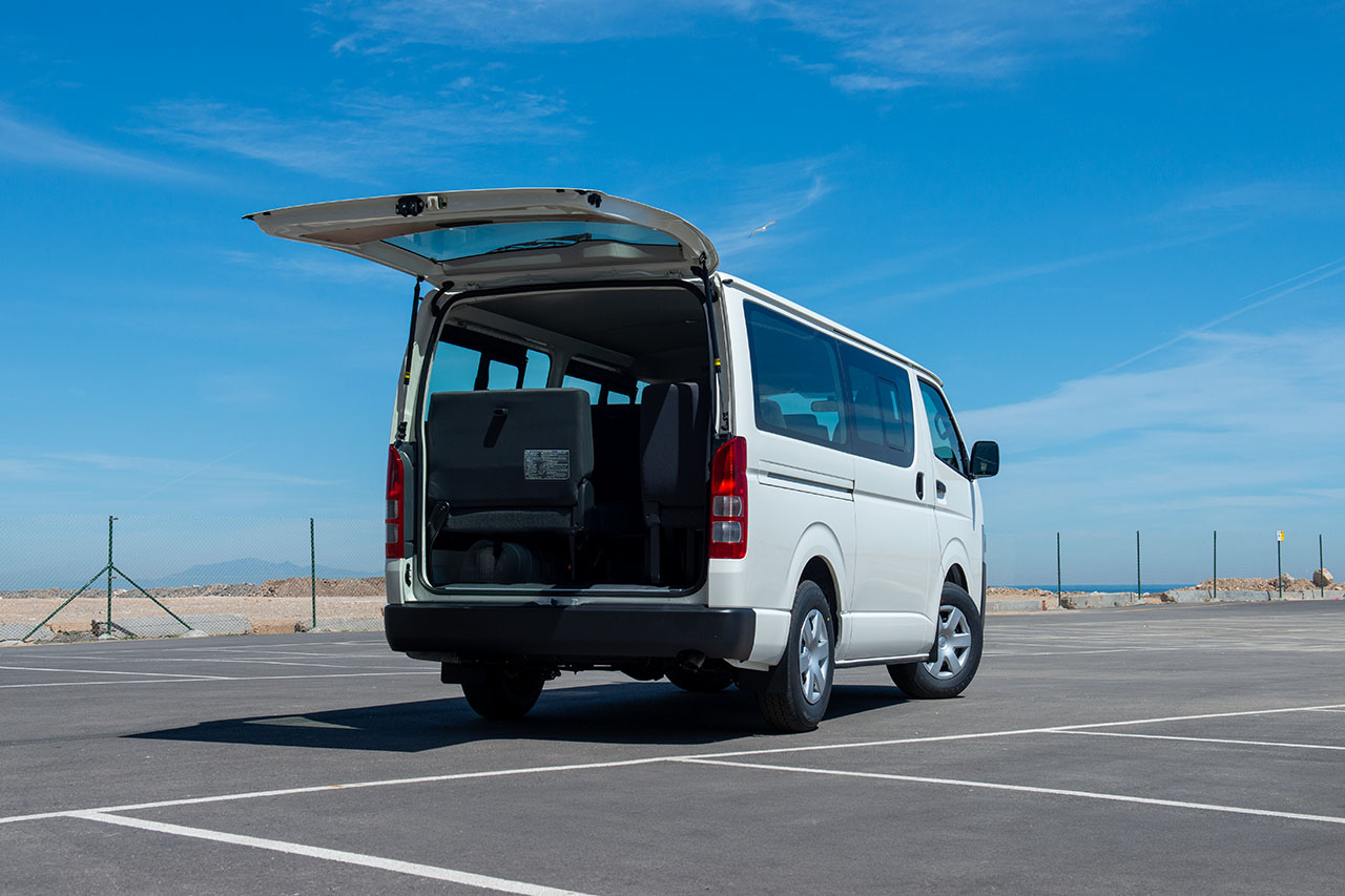 Hiace Commuter Bus| TGS