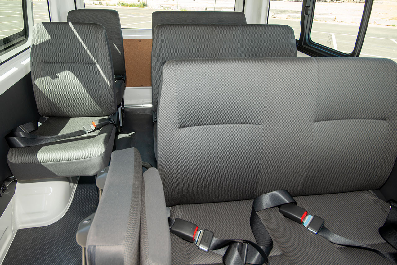 Hiace Commuter Bus| TGS